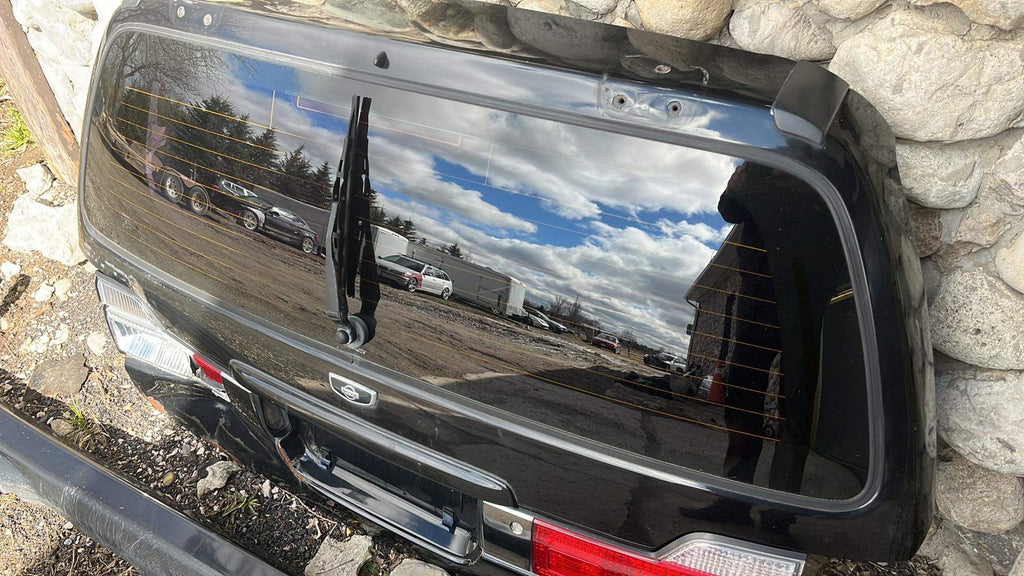 Nissan Stagea Rear Glass – Proper Parts Co