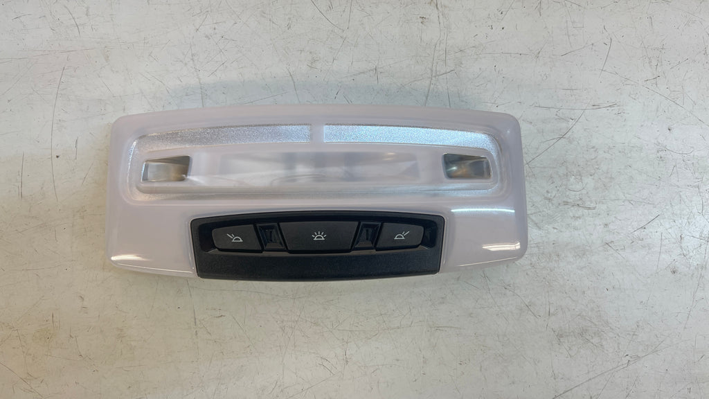 BMW F3X CENTER DOME LIGHT 61317945953 – Proper Parts Co