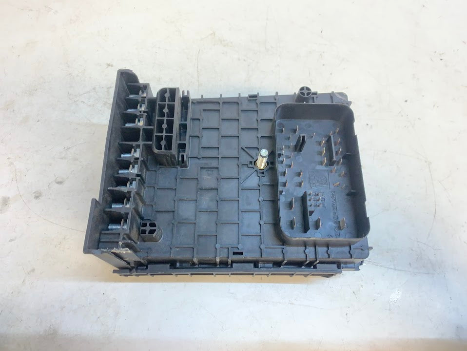 Audi 8U Q3 Engine Bay Fuse Box 3C0937125A – Proper Parts Co