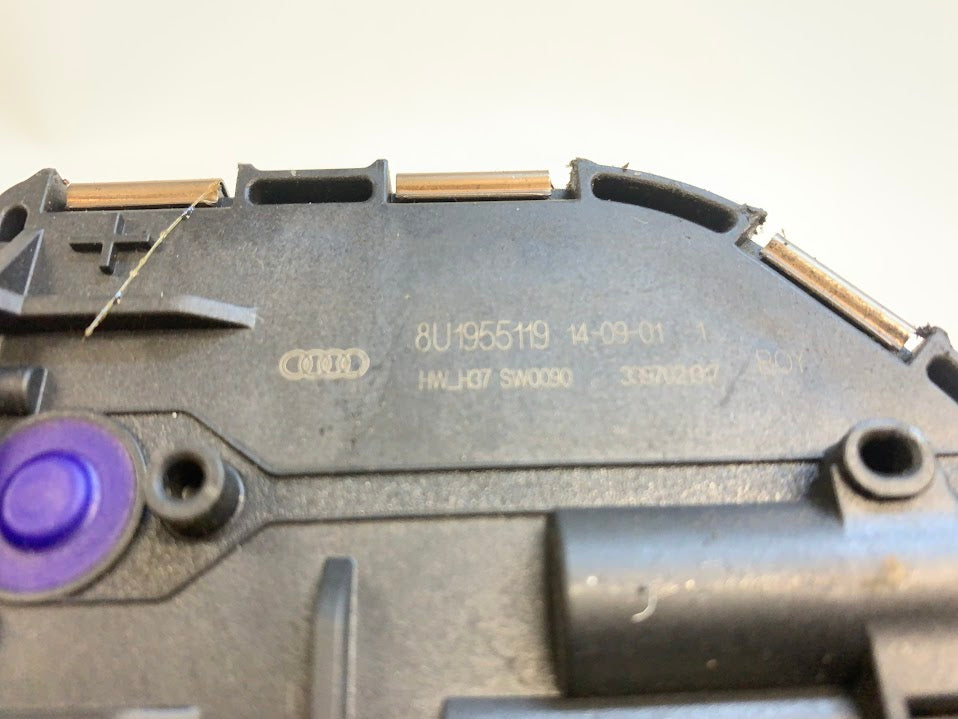 Audi 8U Q3 Front Windshield Wiper Linkage W/Motor 8U0955023 – Proper ...