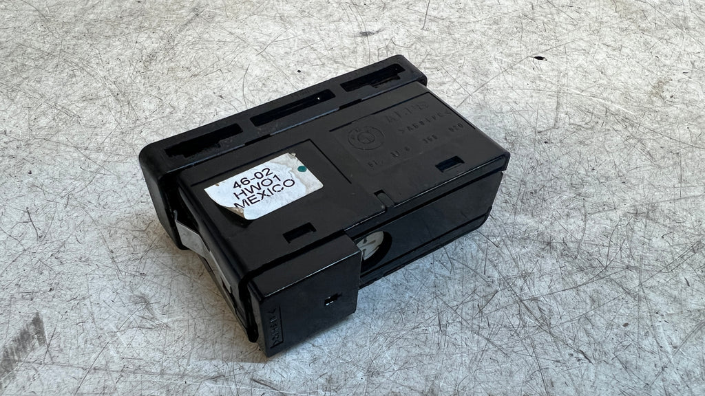 BMW E46 3 Series Hazard Lights & Central Lock Button 8368920 – Proper ...