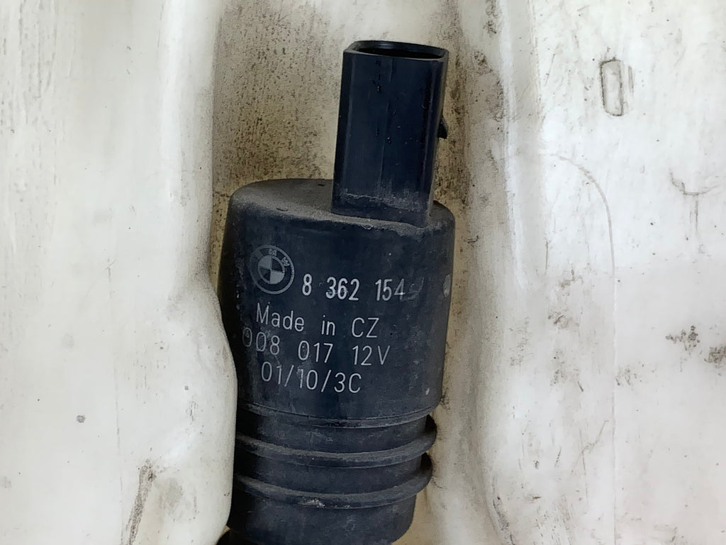 BMW Z3 M Roadster/M Coupe Windshield Washer Fluid Reservoir 8362154 ...