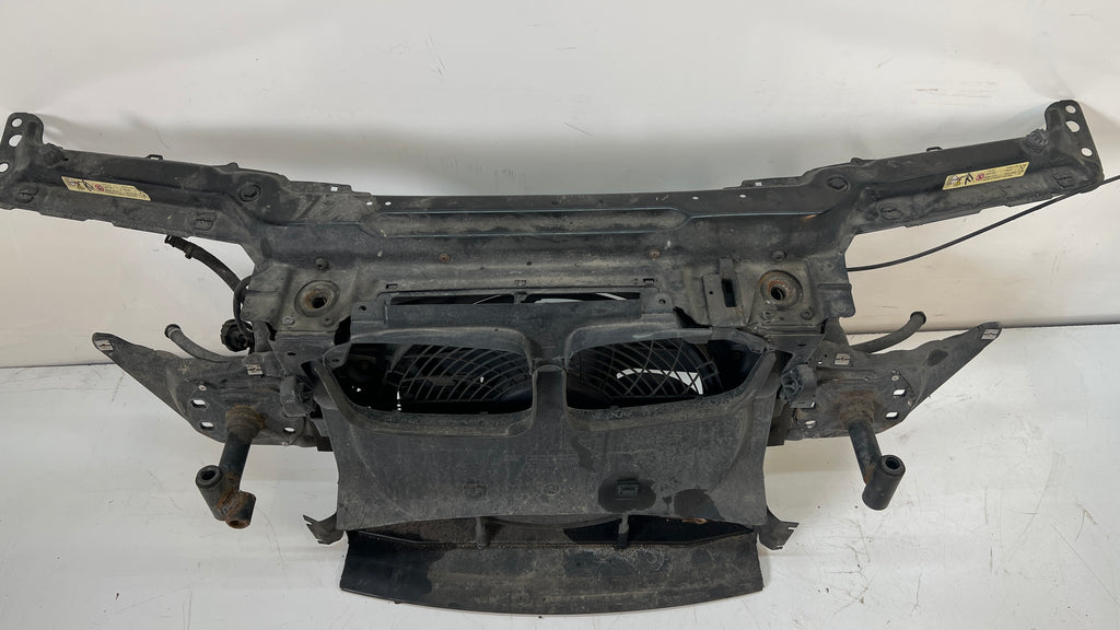 BMW E46 NON-M3 FRONT RAD SUPPORT 8202831 – Proper Parts Co