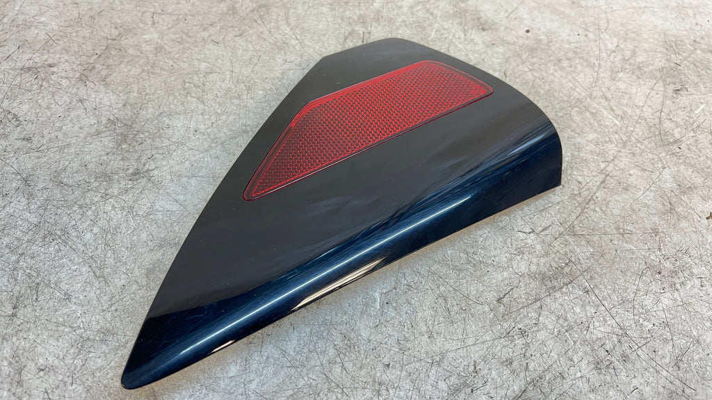Tesla Model Y Charge Port Door Cover Reflex Light 1518783-00-A *DAMAGE ...