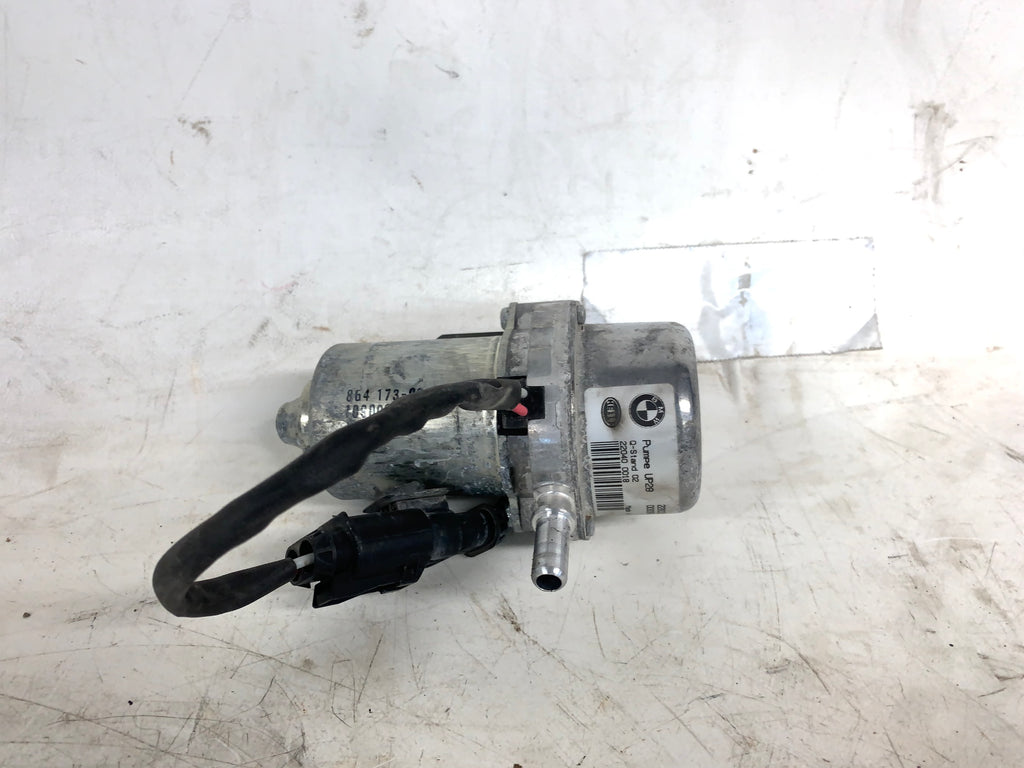 BMW E92 E93 E90 M3 Brake Vacuum Pump 2283333 – Proper Parts Co
