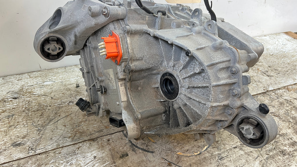 Tesla Model Y Rear Drive Unit Assembly 1085693-20-F / 1120990-00-J ...