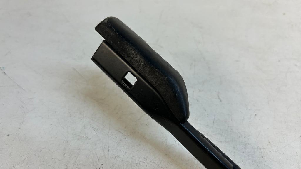 Tesla Model Y Left & Right Windshield Wiper Arms 1490249-00-C / 149024 ...