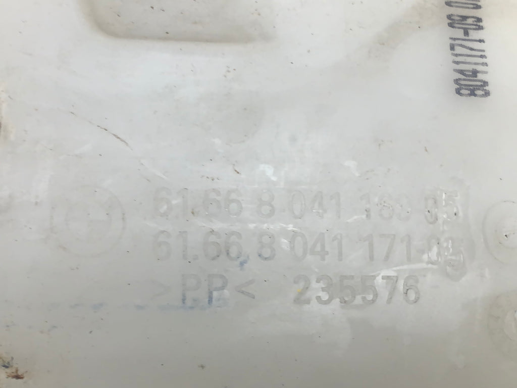 BMW E90 E92 E93 M3 Windshield Washer Fluid Reservoir W/Headlight Washe ...