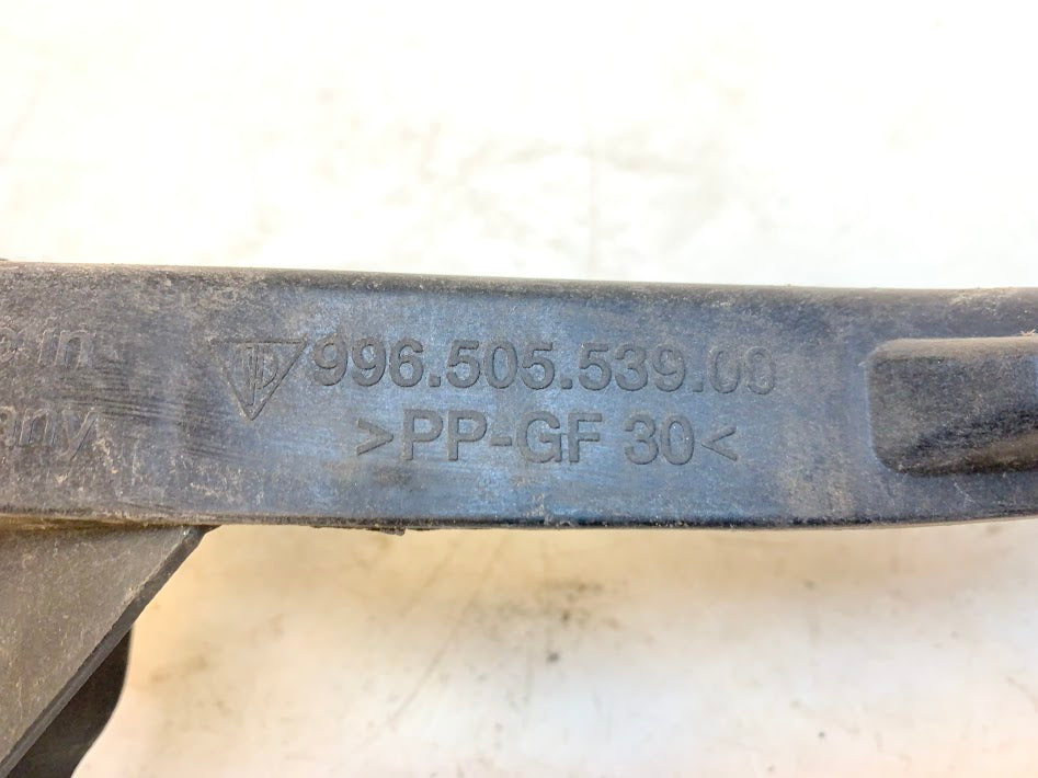 Porsche 986 Boxster S Front Bumper Side Support Bracket Left 996505539 ...