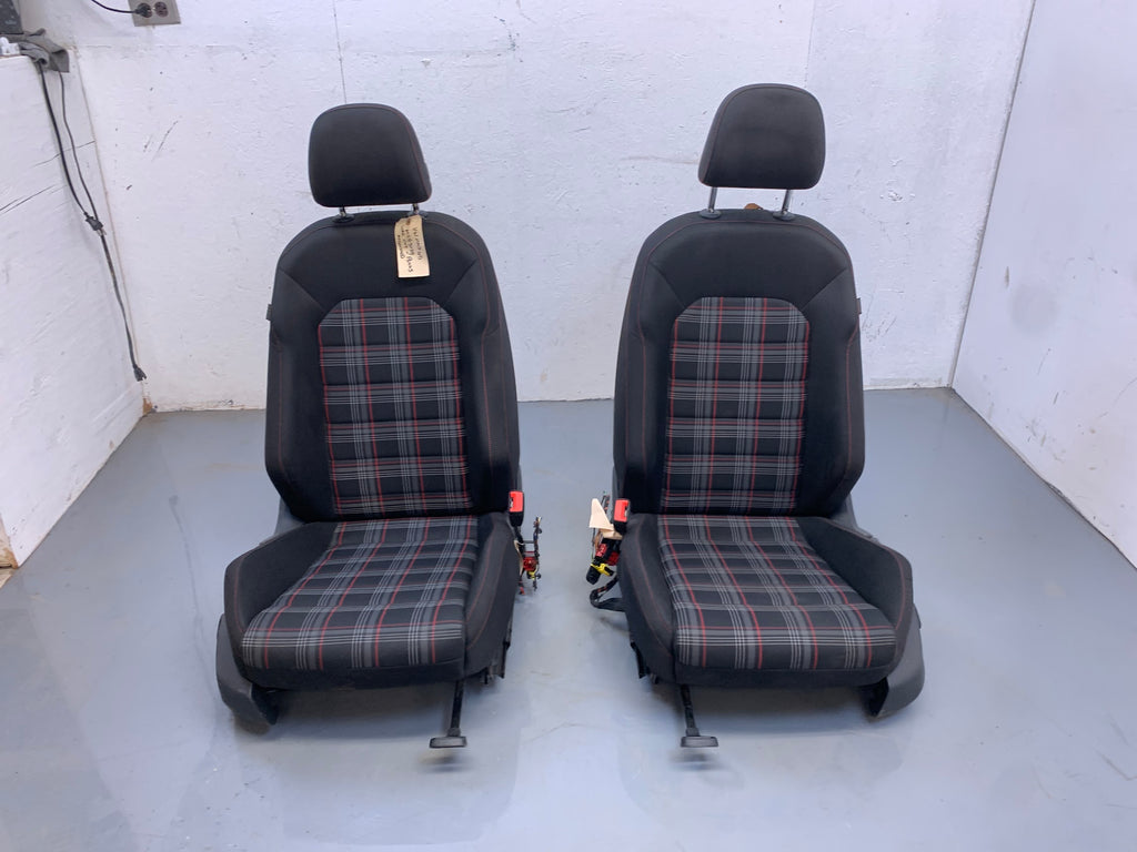 Volkswagen MK7/5G GTI Left/Right Front Plaid Cloth Seats – Proper Parts Co