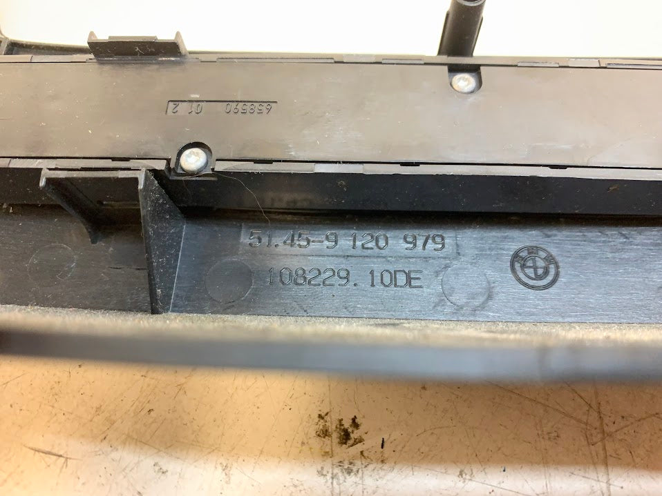 BMW E92 E93 E90 M3 CCC iDrive Headunit Trim W/Heated Seat Buttons 9120 ...