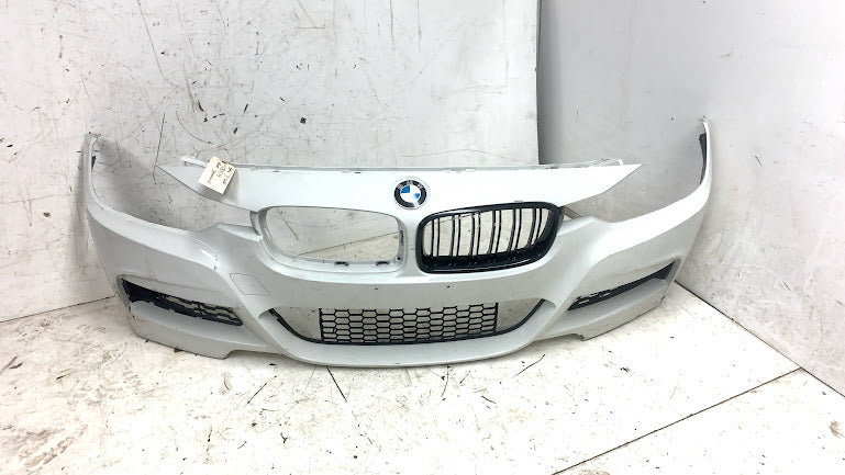 BMW F30 F31 3 Series M Sport Front Bumper Alpine White 3 (300) *DAMAGE ...