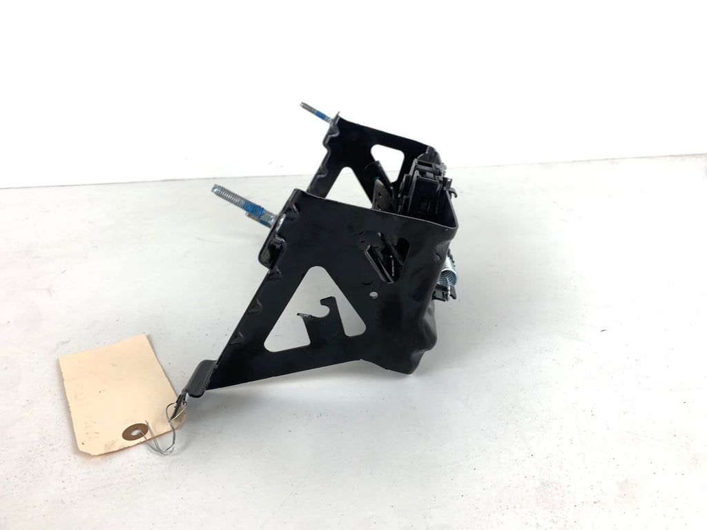 2014-2015 Chevrolet C7 Corvette Hatch/Trunk Latch 23209195 *DAMAGED ...