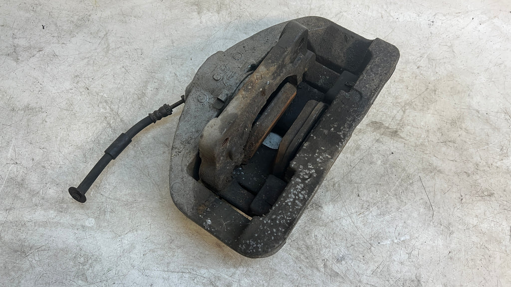 BMW F10 535i 535xi FRONT RIGHT BRAKE CALIPER 34116792690 – Proper Parts Co