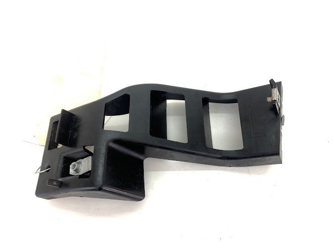Chevrolet C7 Corvette Left/Driver Side Rear Bumper Lower Bracket 23183 ...
