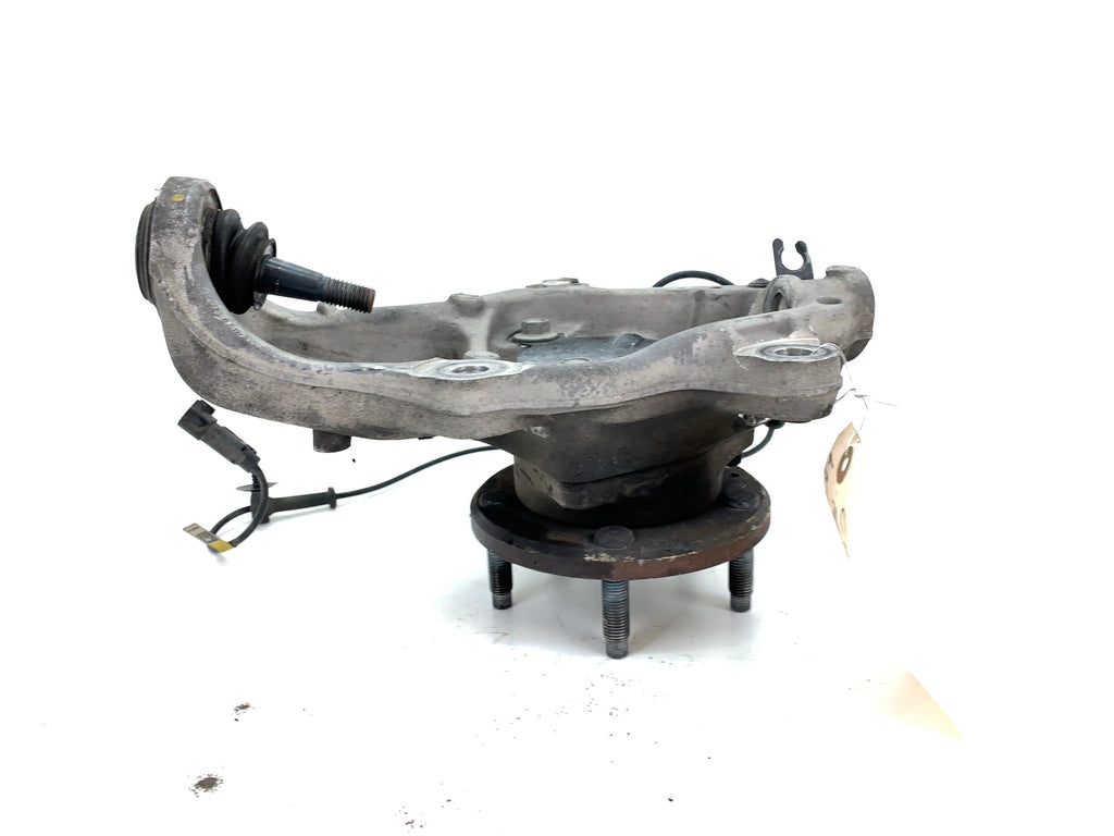 Chevrolet C7 Corvette Left/Driver Side Front Knuckle/Hub/Spindle 23113 ...