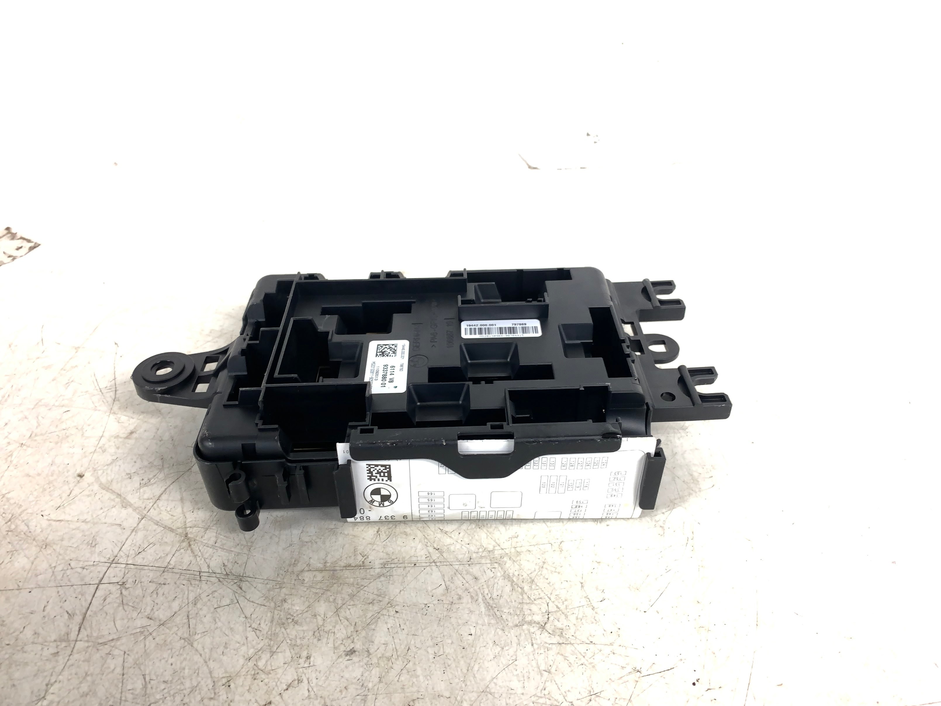 BMW F30 F31 F32 F33 F34 F36 3 & 4 Series Trunk Power Distribution Fuse ...