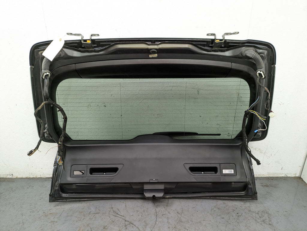 BMW E70 X5 M Upper Rear Hatch Carbon Black (416) – Proper Parts Co