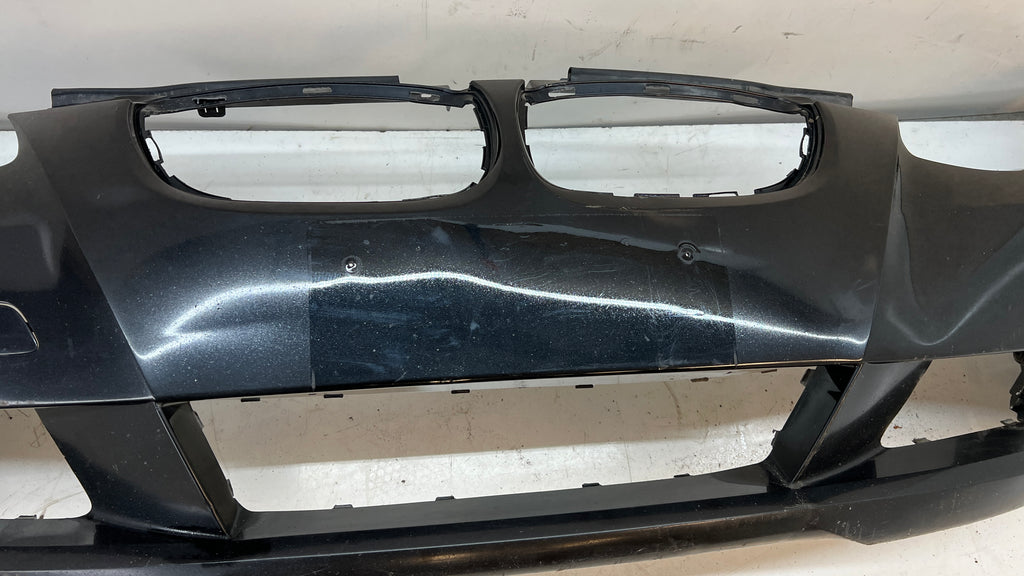 BMW E92/E93 Pre-LCI Front Bumper Black Sapphire Metallic (475) *Damage ...