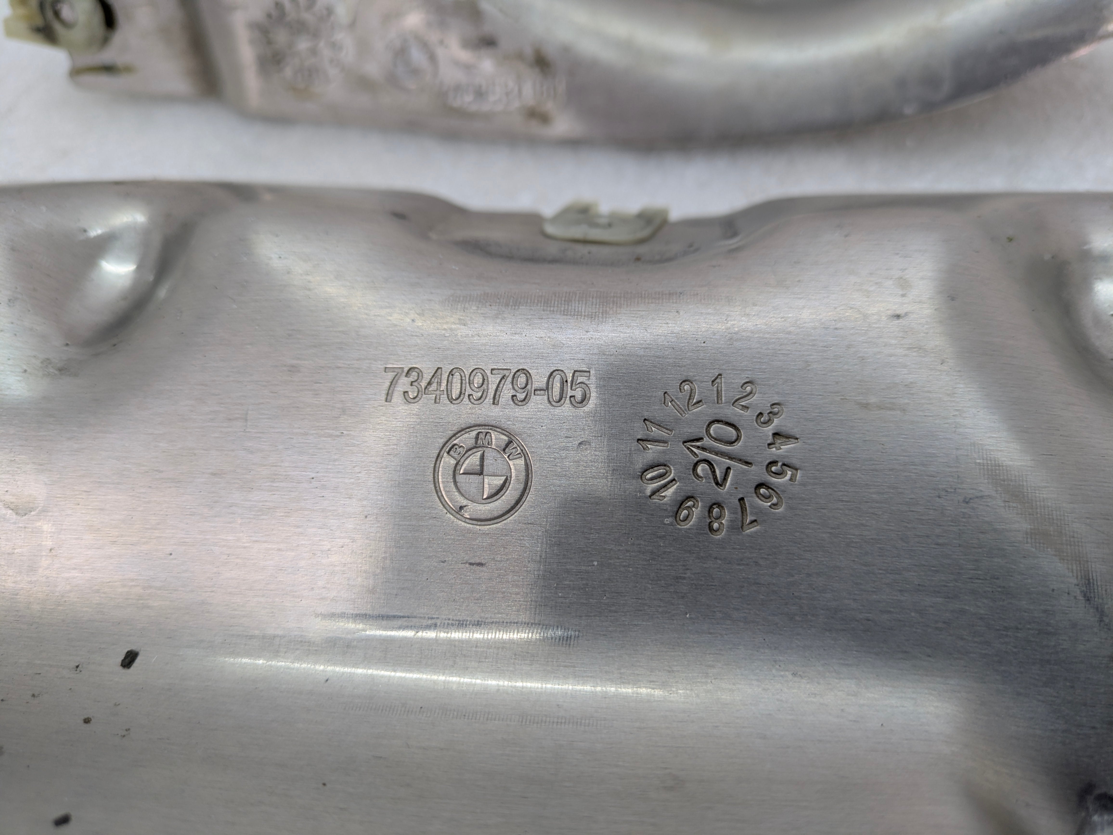 BMW G20 G22 G23 G26 330ix 330ex Left & Right Engine Bay Heat Shield In ...