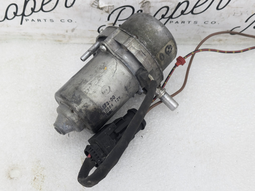 BMW E92 E93 E90 M3 S65 Brake Booster Vacuum Pump 2283333 – Proper Parts Co