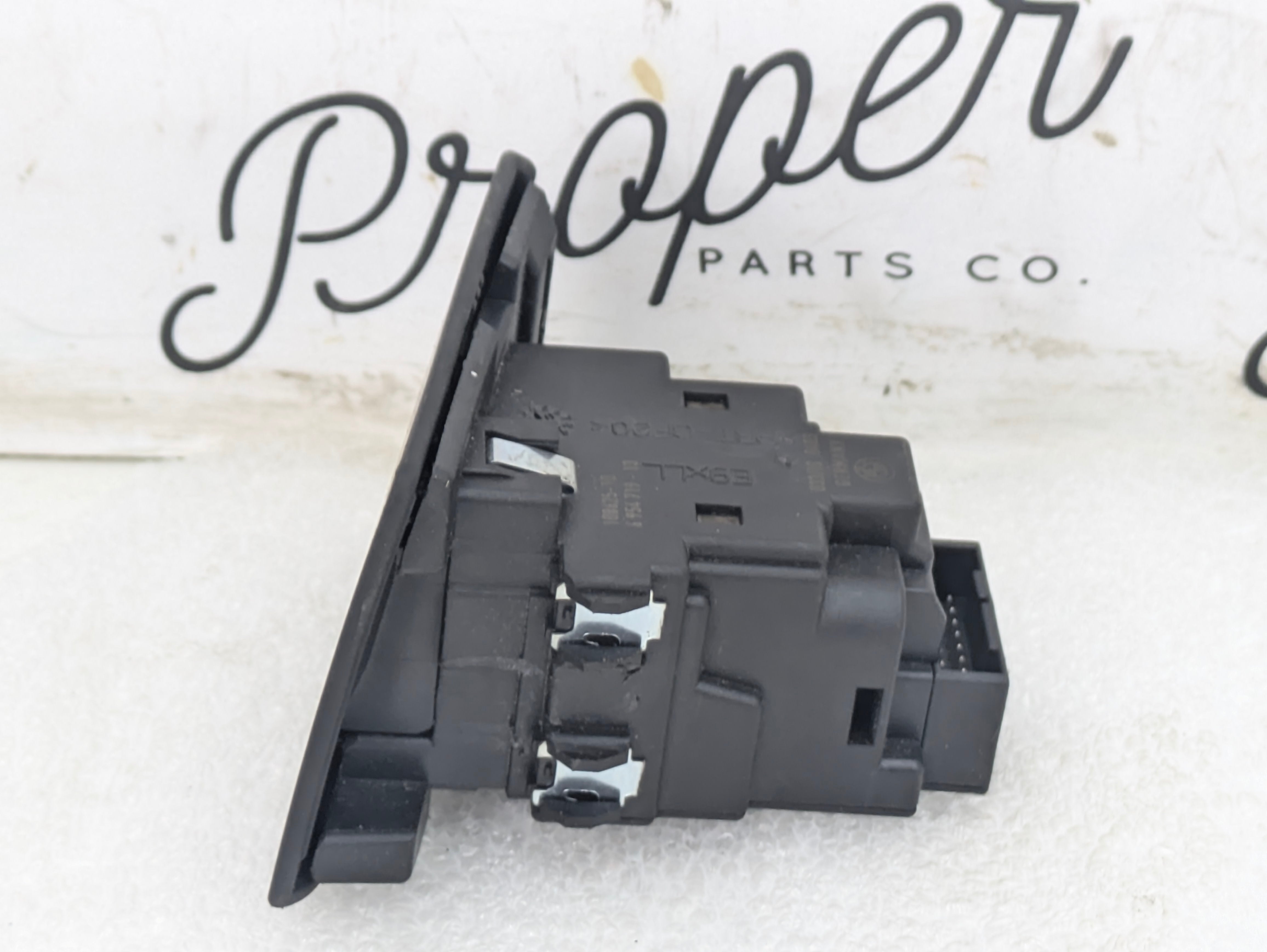 BMW E90 E91 E92 E93 335xi 330xi 328xi 325xi 323i 3 Series Key Fob Read ...