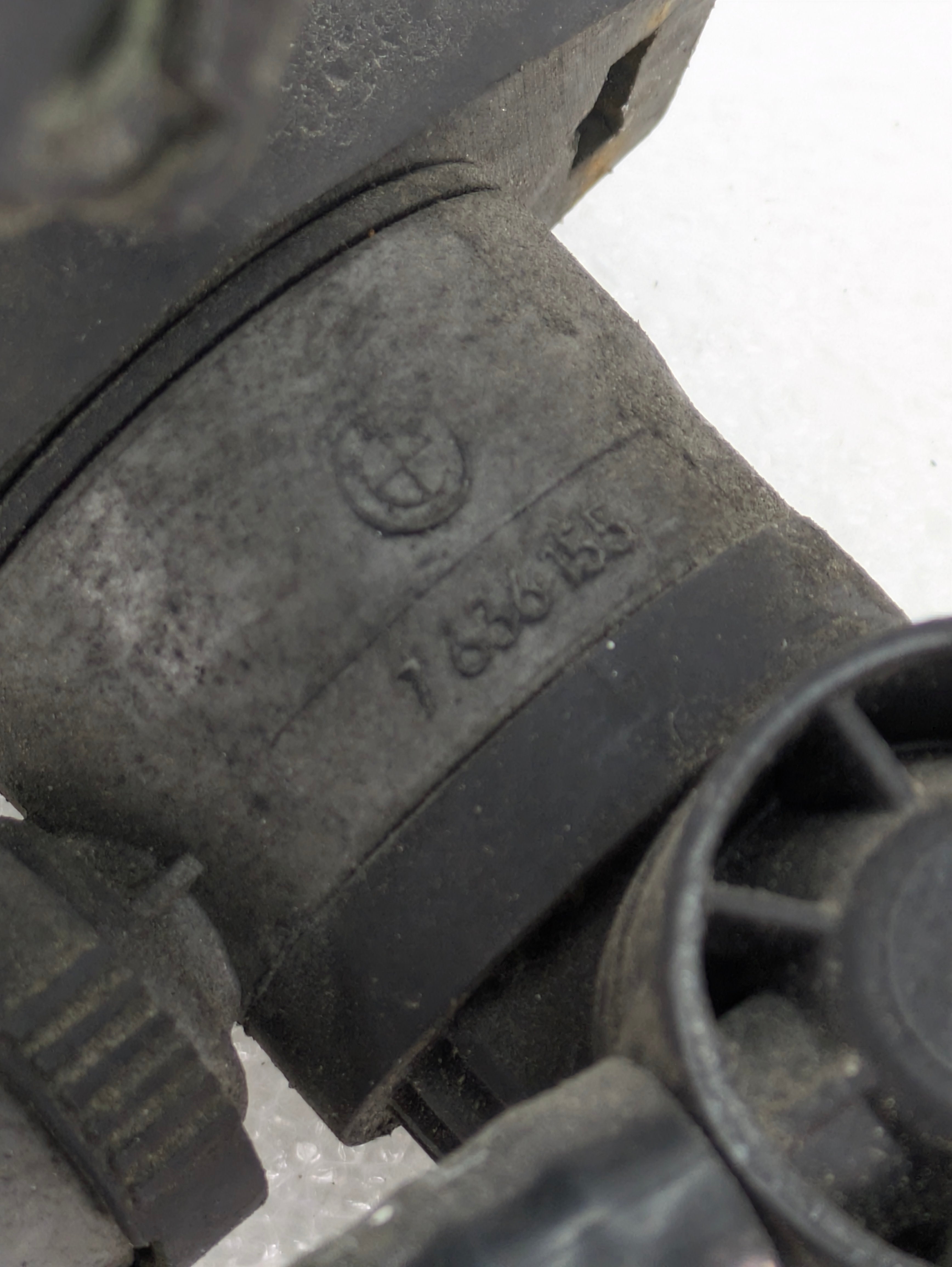 BMW F30 335xi Fuel Tank Breather Ventilation Valve Solenoid & Hose 763 ...