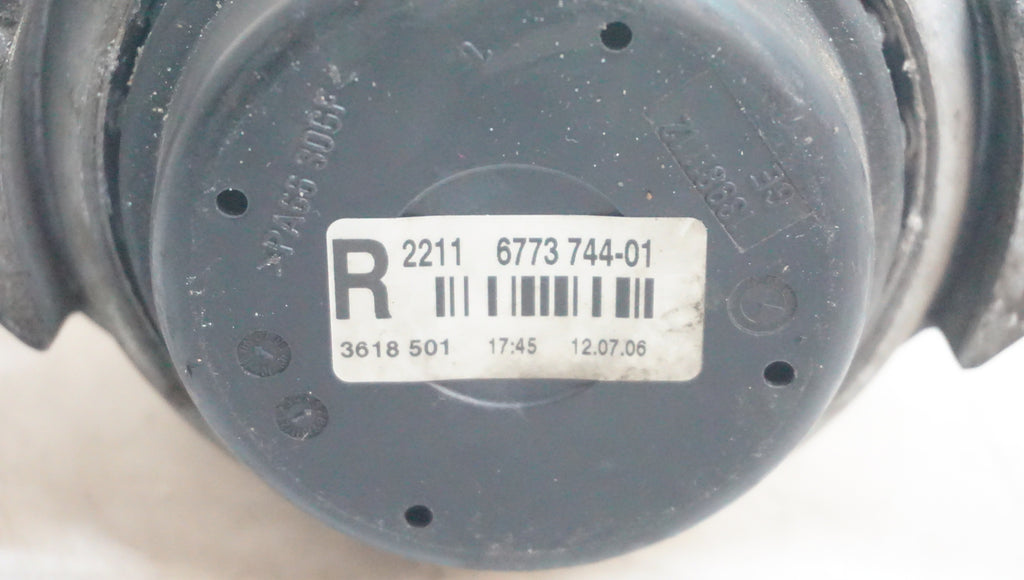 BMW E9X N54 N55 RIGHT SIDE ENGINE MOUNT 22116773744 – Proper Parts Co