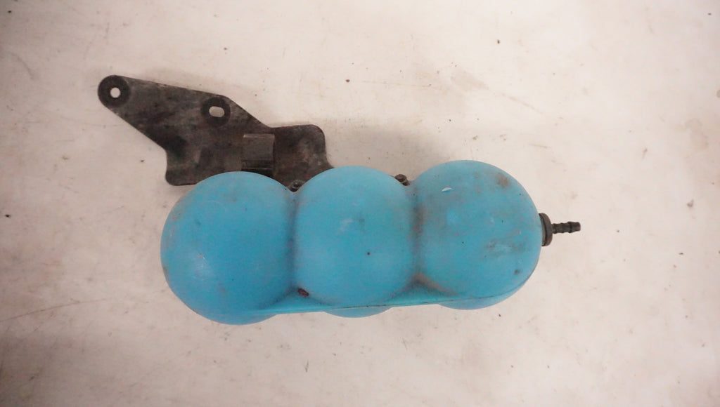 AUDI VACUUM RESERVOIR W/BRACKET 443 131 541 – Proper Parts Co