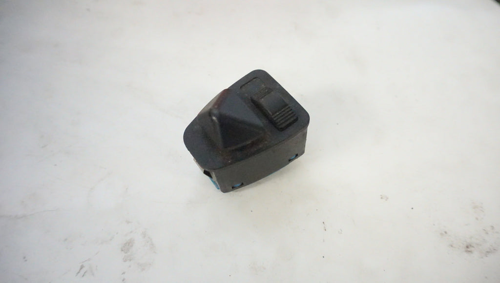 BMW E46 Mirror Switch – Proper Parts Co