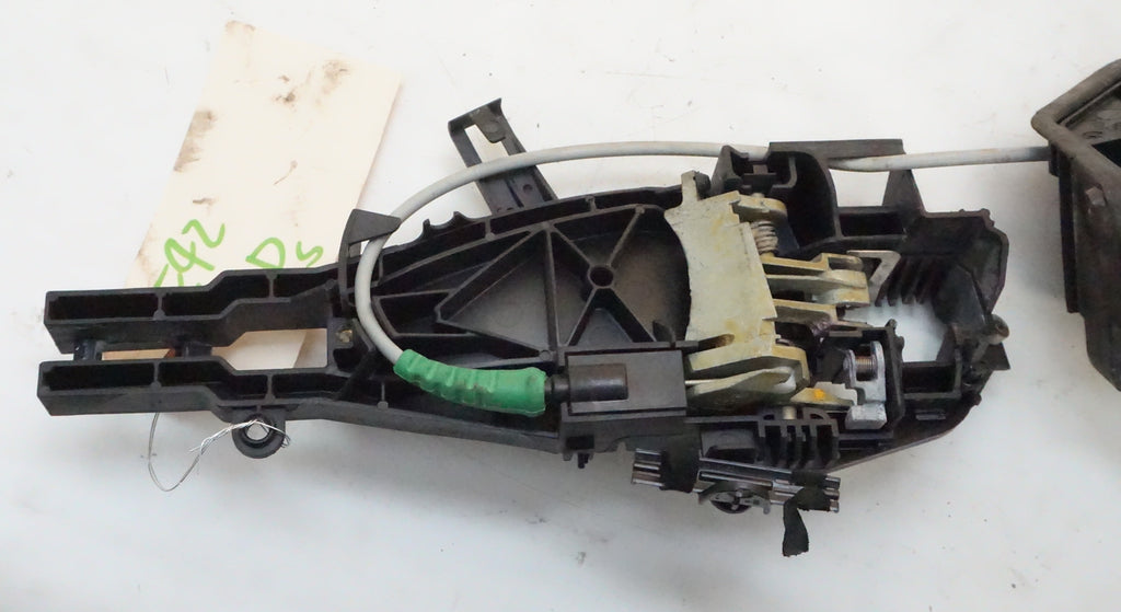 BMW E92 PASSENGER SIDE DOOR LOCK ACTUATOR W/ DOOR HANDLE CARRIER ...