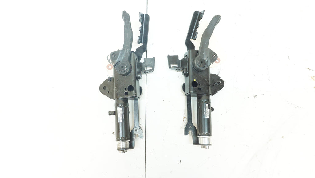 BMW E85 Z4 SOFT TOP HYDRAULIC CYLINDER HINGE – Proper Parts Co