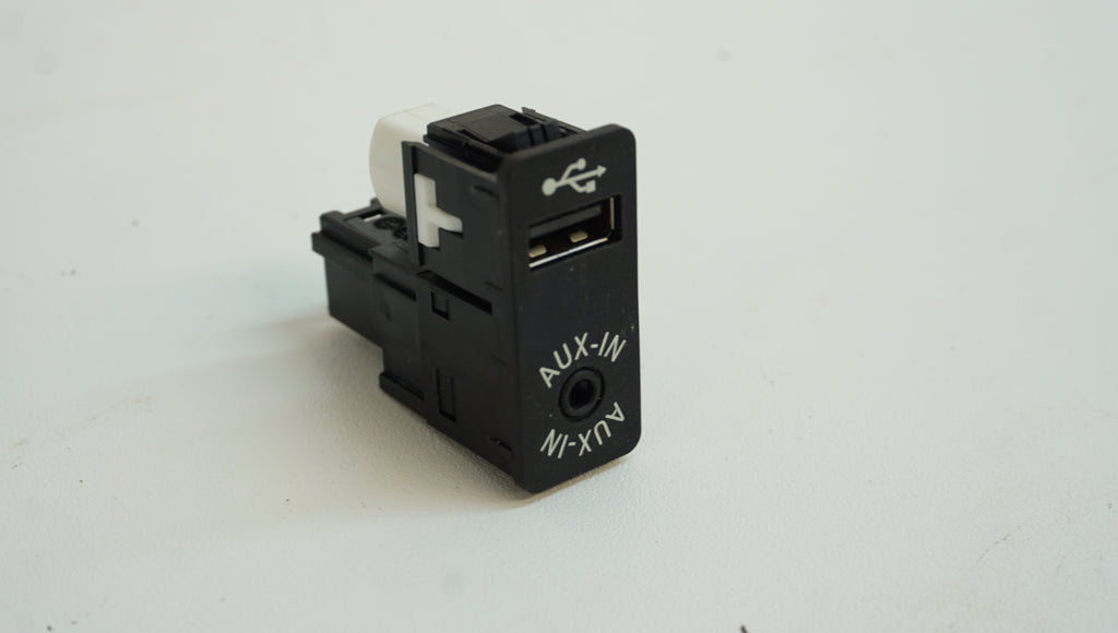 BMW F3X AUX INPUT – Proper Parts Co